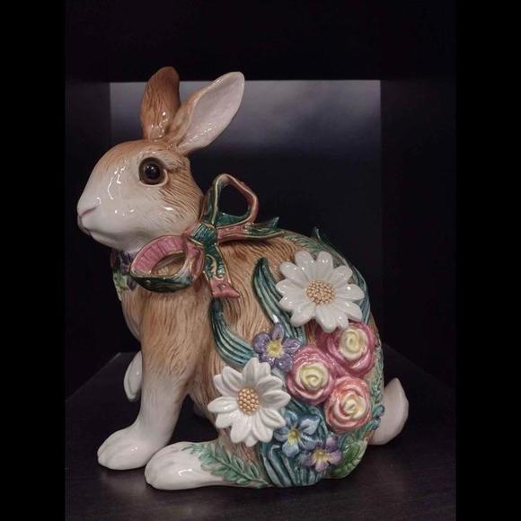 Holiday | Vintage Fitz And Floyd Rabbit Figurine | Poshmark